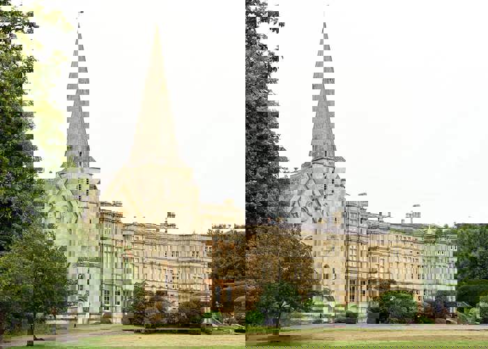 Residential Block Management | Ash Chartered Surveyors